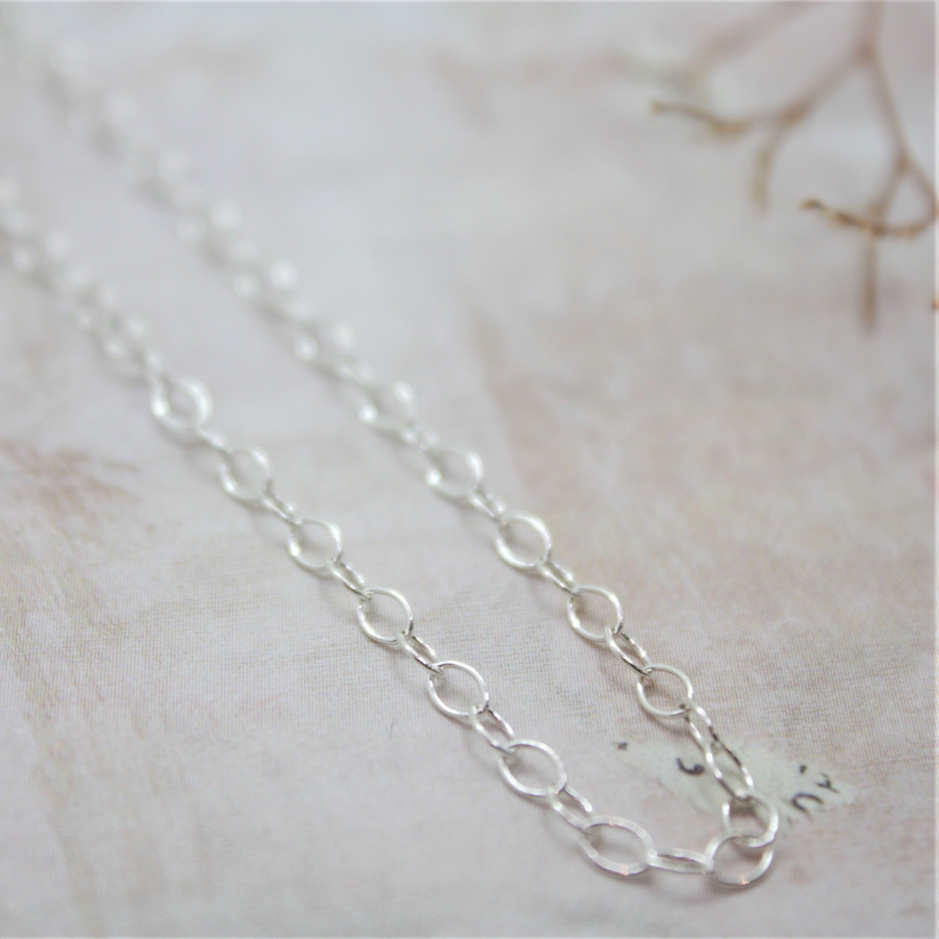 Holly Chain | Fly High Little Bunny